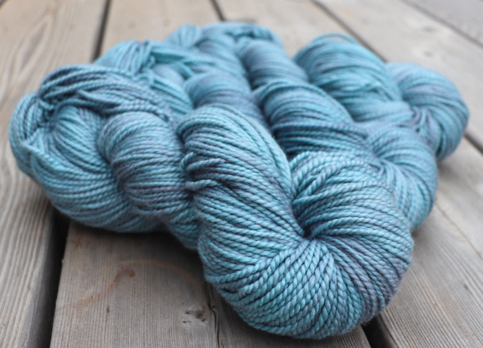 Talisman Worsted – Mosaic Moon