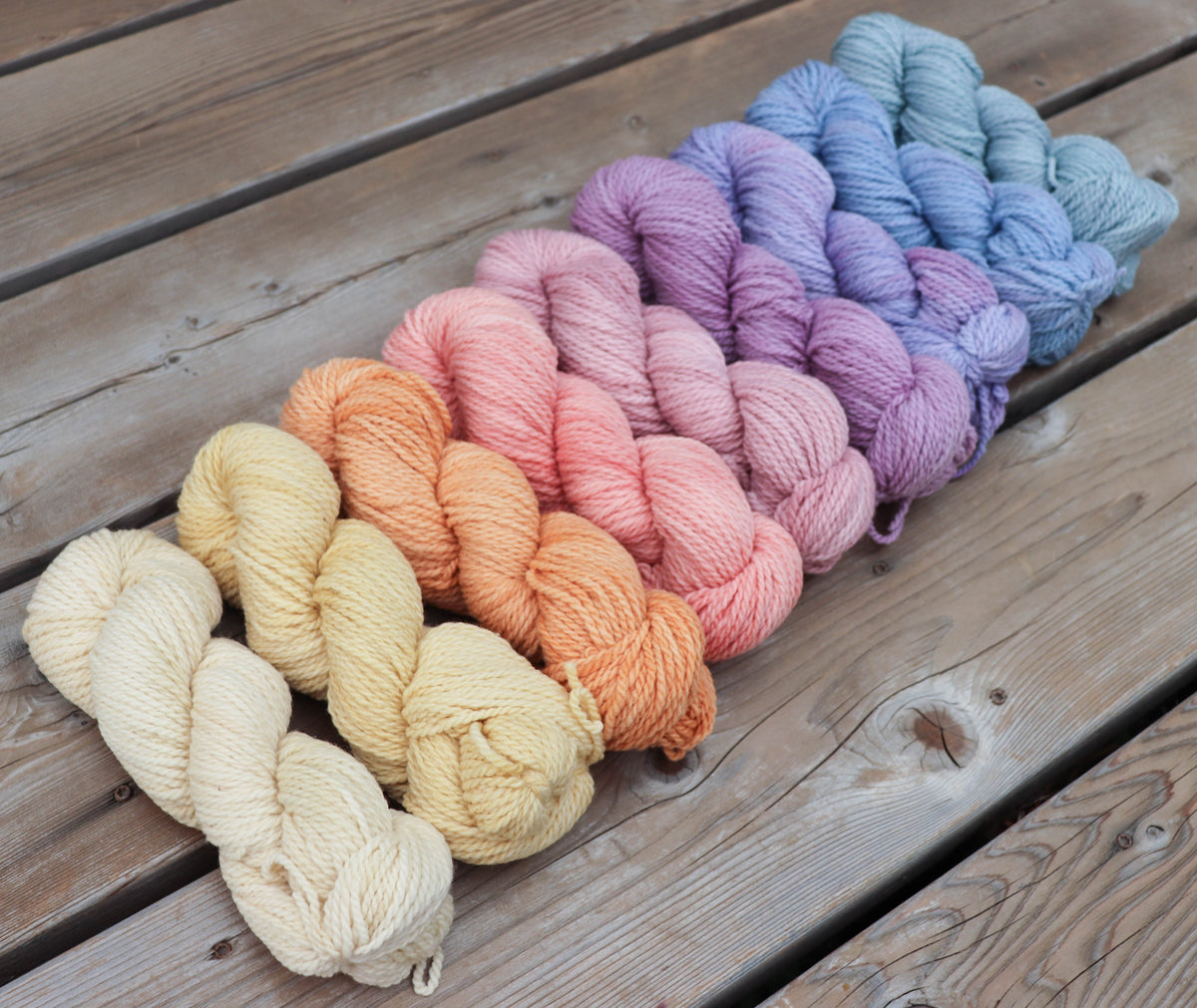 Meadowsweet Worsted – Mosaic Moon